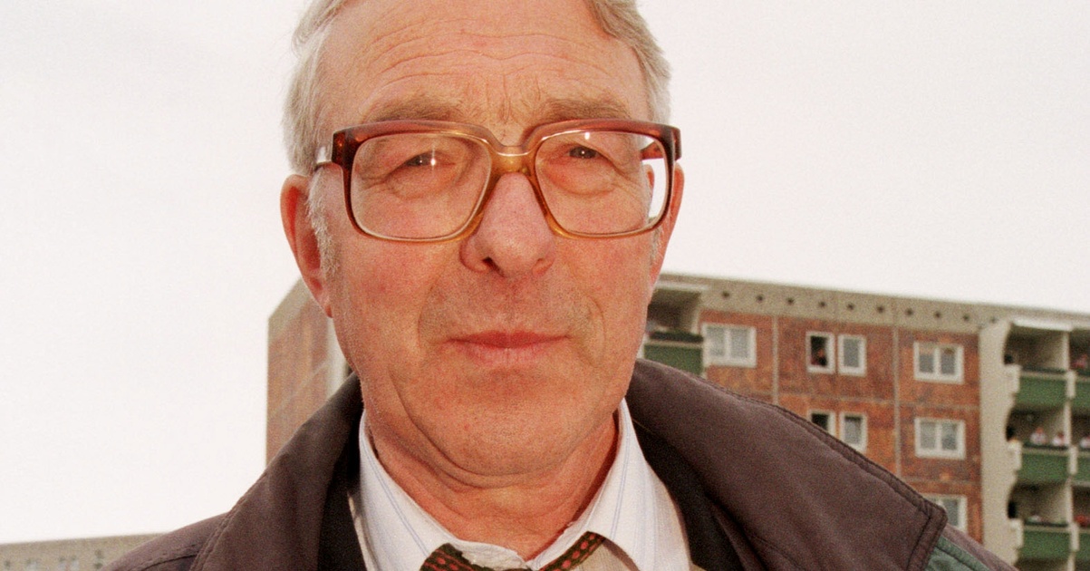 Der zweite Frühling des Terroristen Manfred Roeder | Antifaschistisches ...